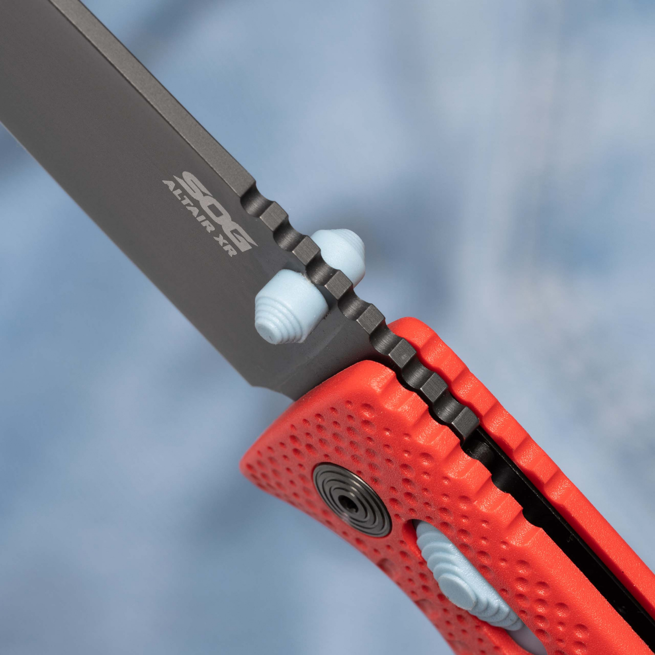 Складной нож SOG "Altair XR" Red — купить по цене от 17 210 руб. руб ...